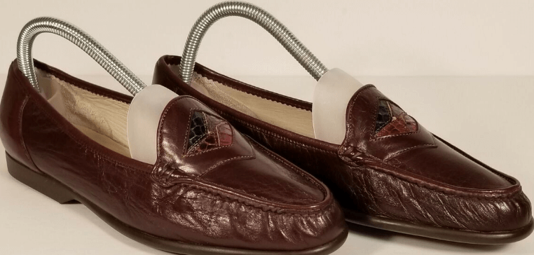 Loafers 101: A Comprehensive Guide to Choosing the Perfect Pair for Any ...